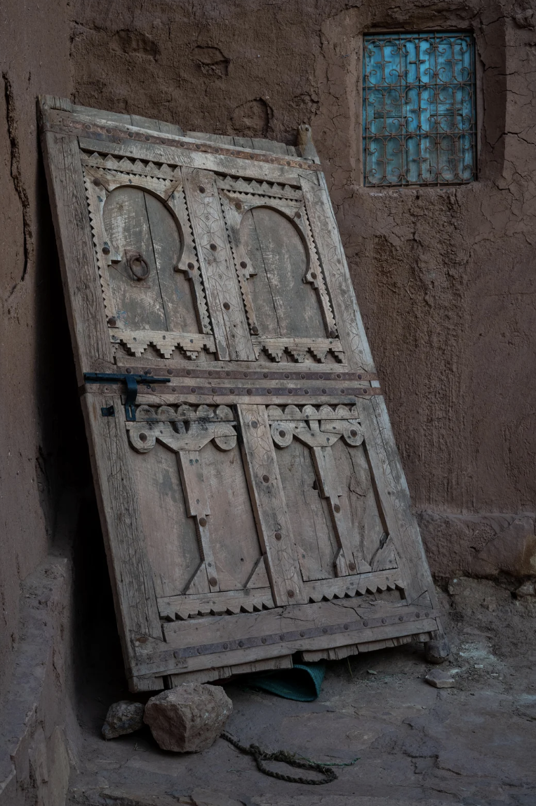 21 Wild Doors You Don't Walk Through Every Day - The Scroller