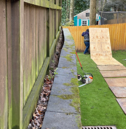19 Landscaping Fails That Completely Ruined Homes - The Scroller