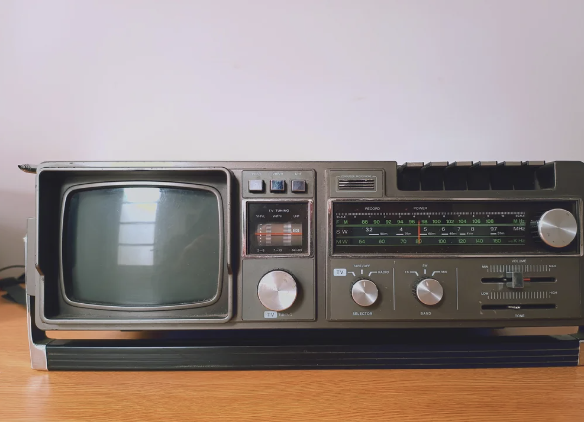 25 Retro Futuristic Images From Eras Since Passed - The Scroller