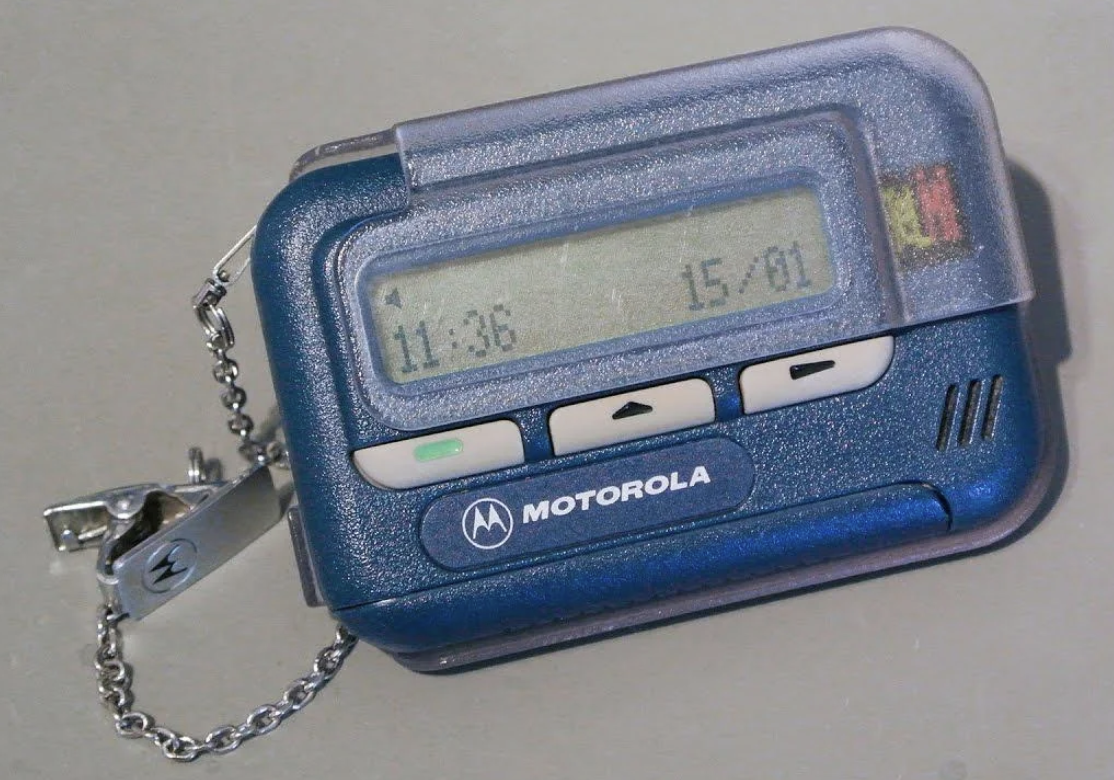 21 Sentimental Images That Prove Time Flies Too Fast - The Scroller