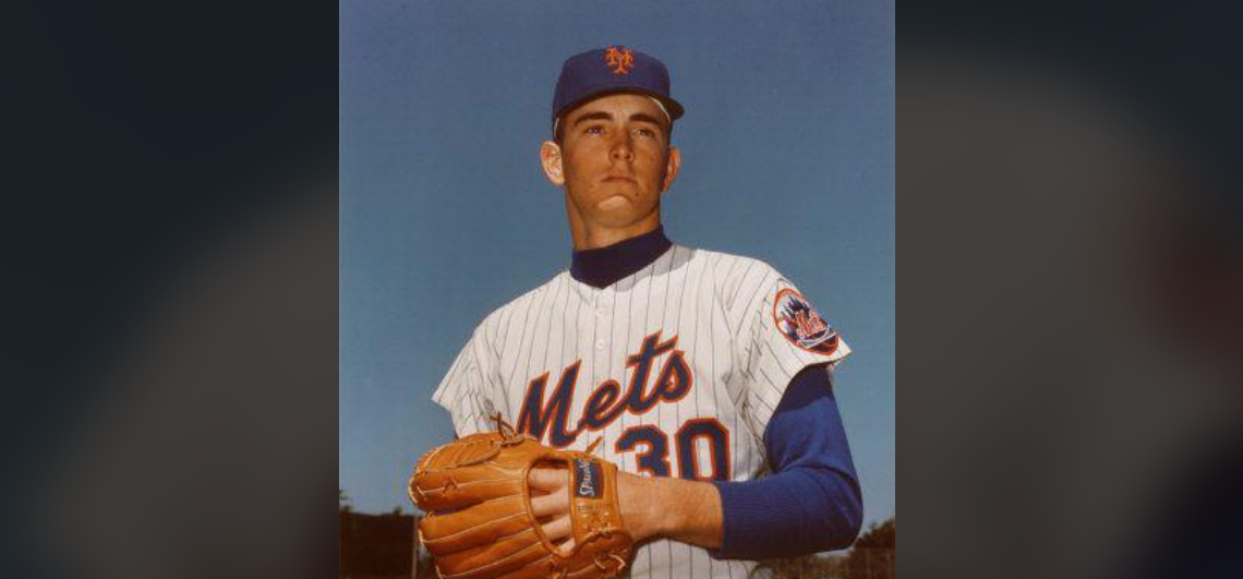 30 MLB Stars From The 80s That Took Our Breath Away - The Scroller