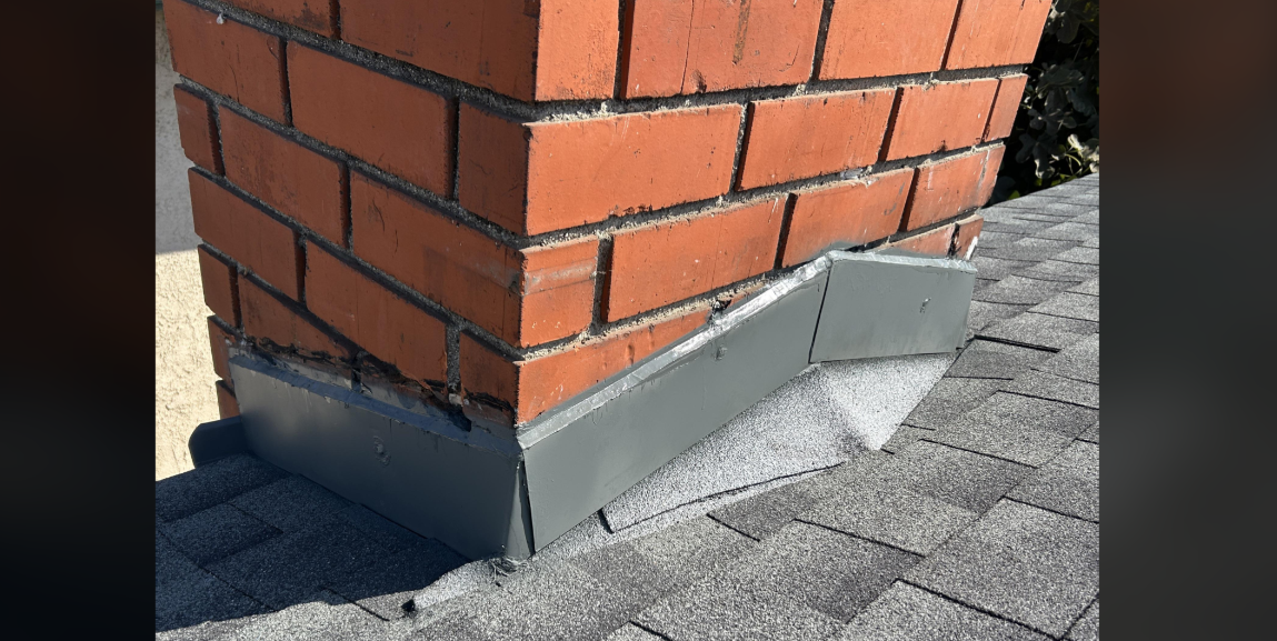 18 Roof Repair Fails That Hang Over Us - The Scroller