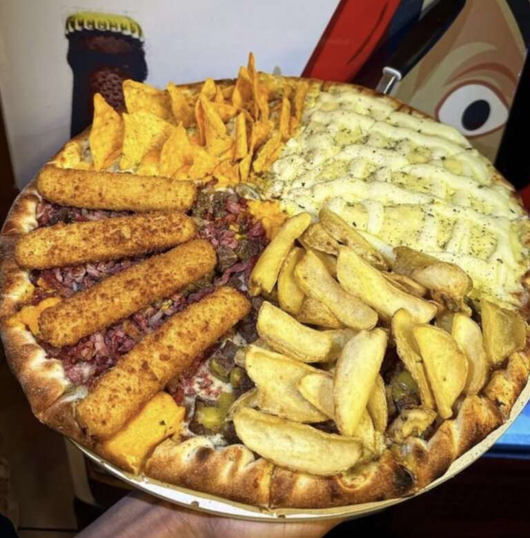 19 Pizzas That Were Crafted So Horribly They're Actual Food Crimes