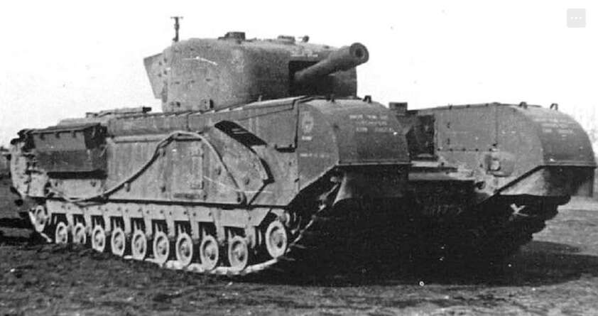 23 Vintage Pics of UK Tanks From WW2 - The Scroller