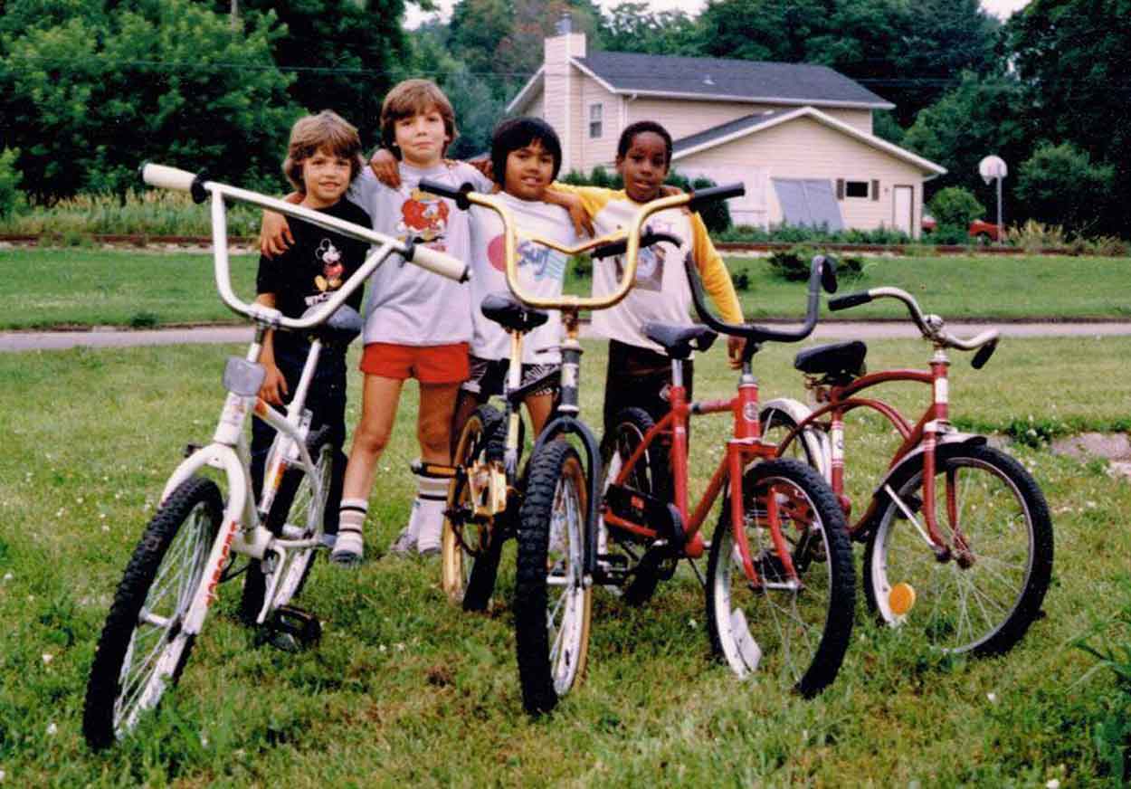 50 Photos That Capture What Growing Up in the 1980s Was Like