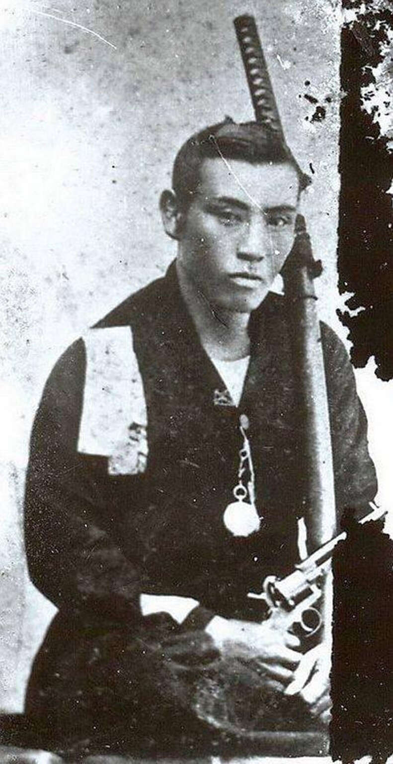 19 Photos of Real Samurai from the 1800s - The Scroller