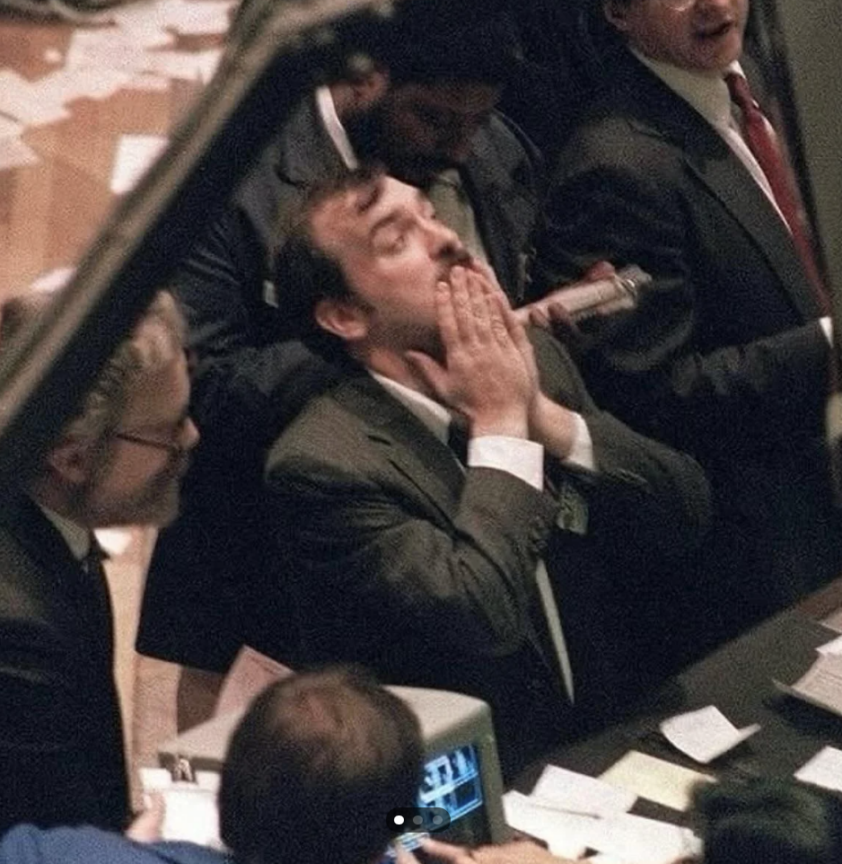 15 Images From Stock Market Crashes Throughout History - The Scroller