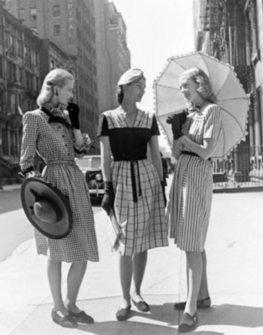 20 Photos of Classic 1940s Styles - The Scroller