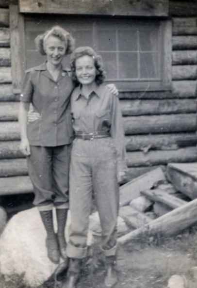 20 Photos of Classic 1940s Styles - The Scroller