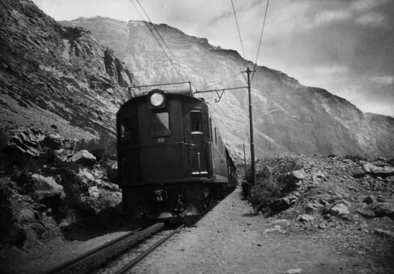 20 Vintage Railroad and Train Photos That Capture the Spirit of the ...