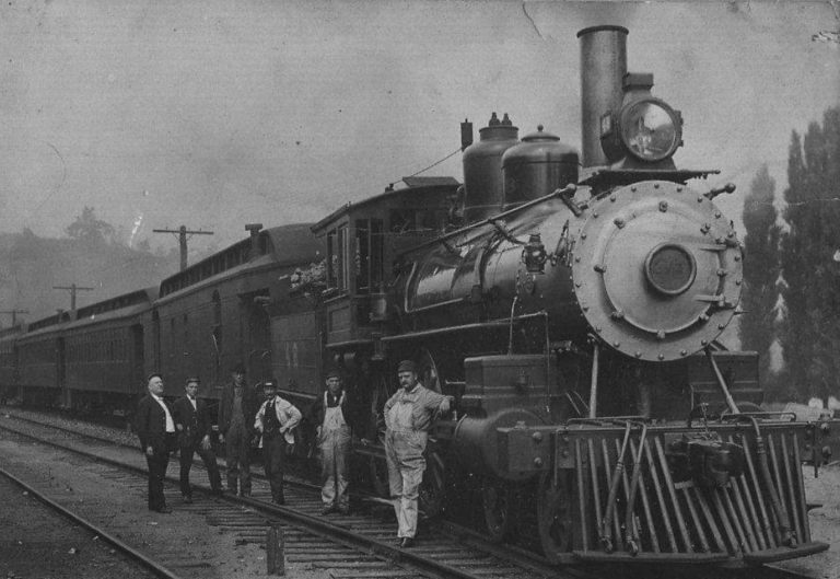 20 Vintage Railroad and Train Photos That Capture the Spirit of the ...