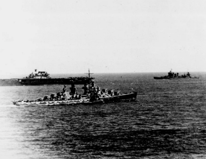 15 Images From The Battle of Midway - The Scroller