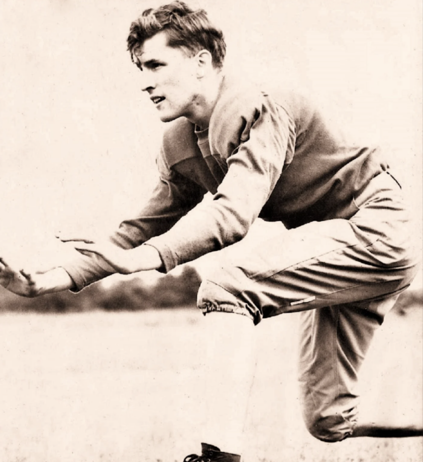 17 Photos From The Early Days of American Football (1900s) - The Scroller
