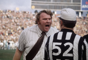 17 Photos From The Early Days of American Football (1900s) - The Scroller