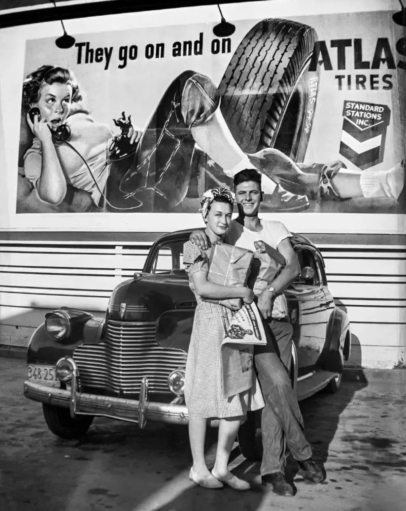 40 Photos That Show the Way We Were in the Forties - The Scroller