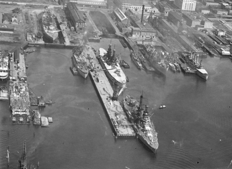 40 Vintage Photos of Seattle From 1900s-1970s
