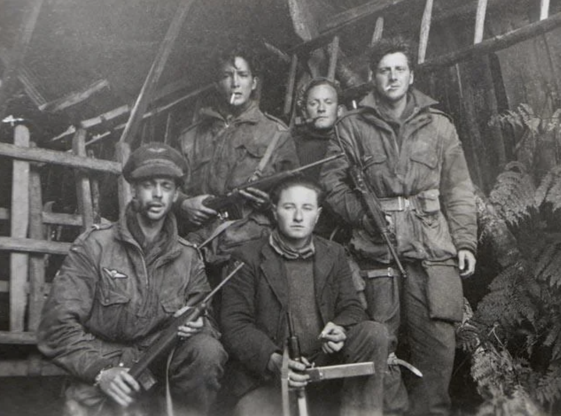 20 Military Photos From Operation Overlord (1944) - The Scroller