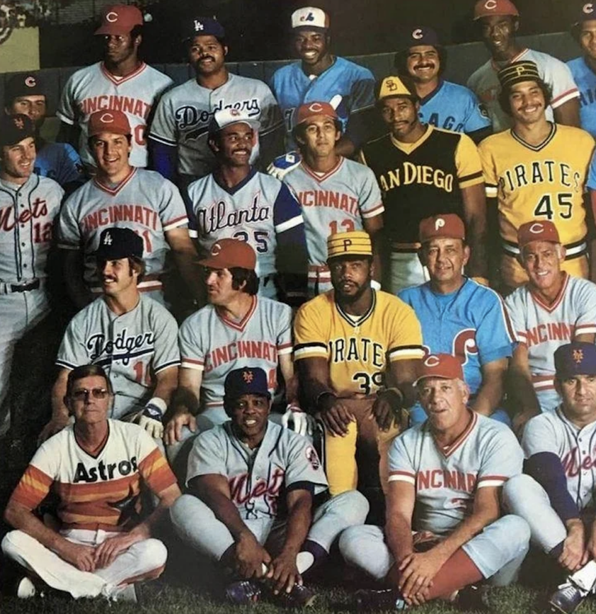 25 Vintage Photos of the MLB in the '70s and '80s - The Scroller