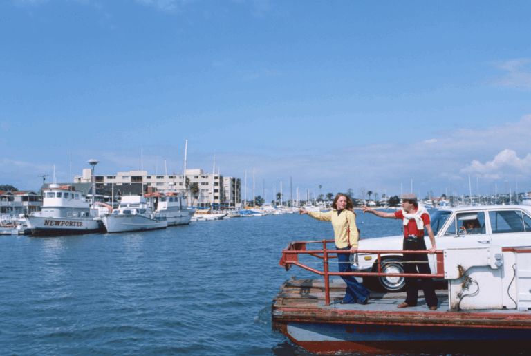 13 Rare Images of Ferries From the Past
