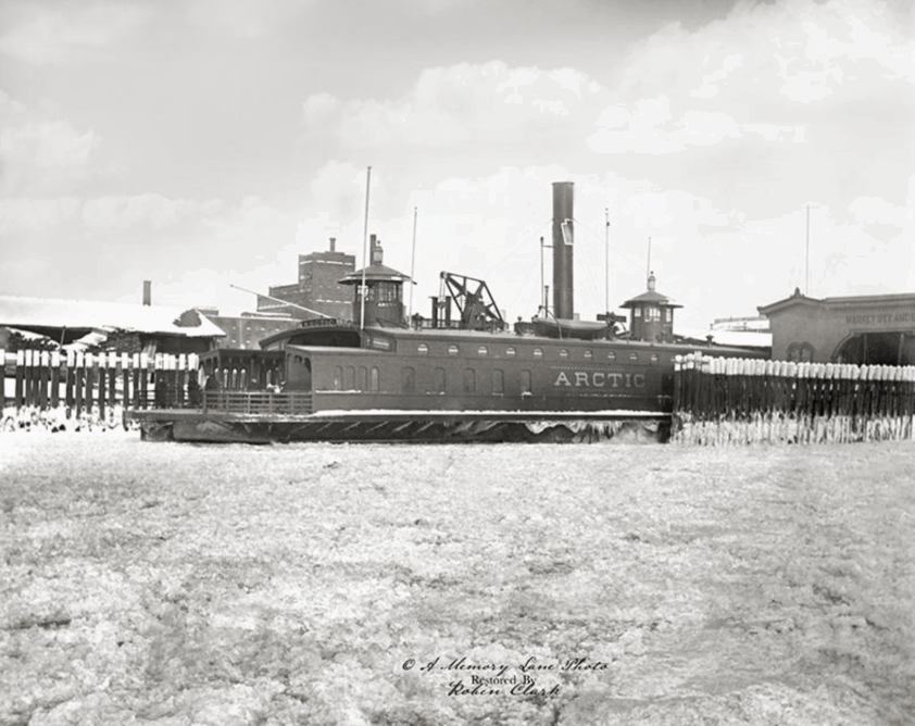 13 Rare Images of Ferries From the Past