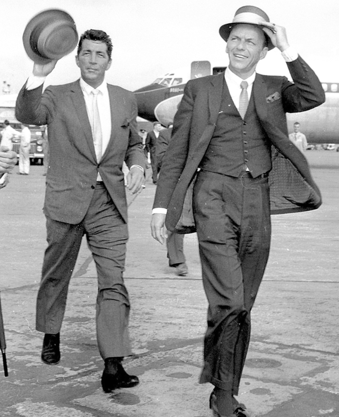 15 Vintage Photos of Frank Sinatra That Are Pure Old-School Cool - The ...