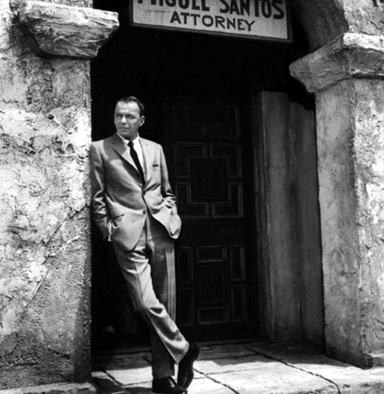 15 Vintage Photos of Frank Sinatra That Are Pure Old-School Cool - The ...