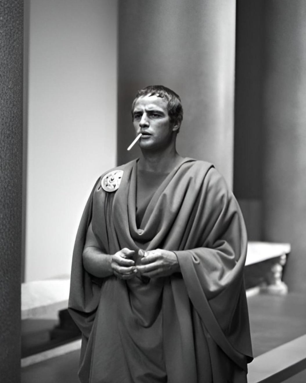 15 Vintage Photos of Marlon Brando That Exemplify Cool Confidence - The ...