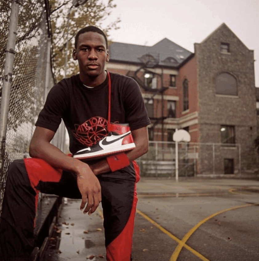 18 Timelessly Iconic Photos of Michael Jordan - The Scroller