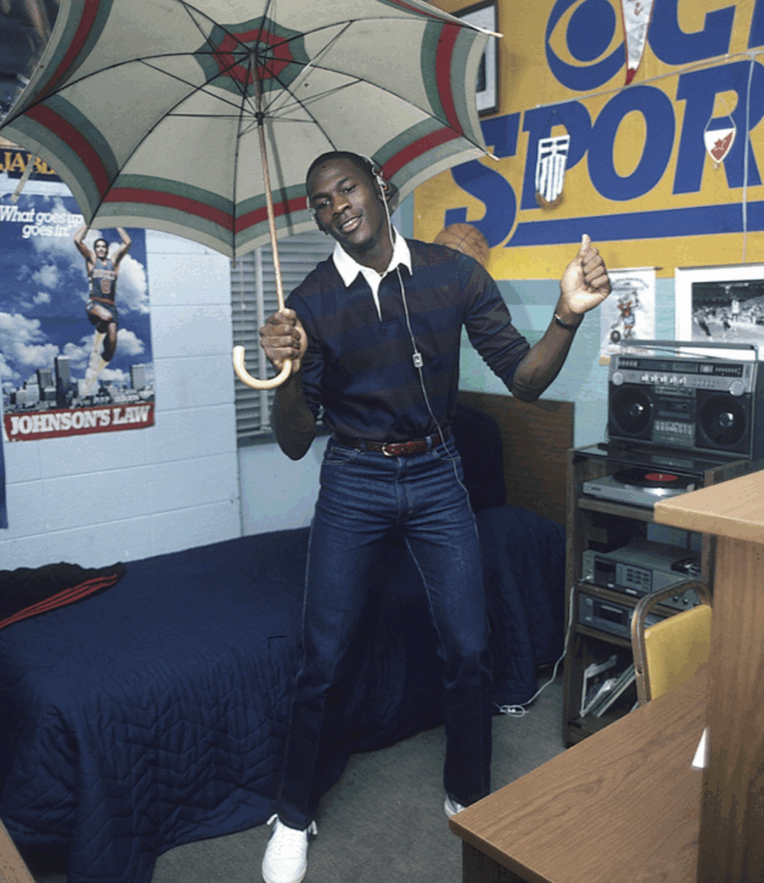 18 Timelessly Iconic Photos of Michael Jordan - The Scroller