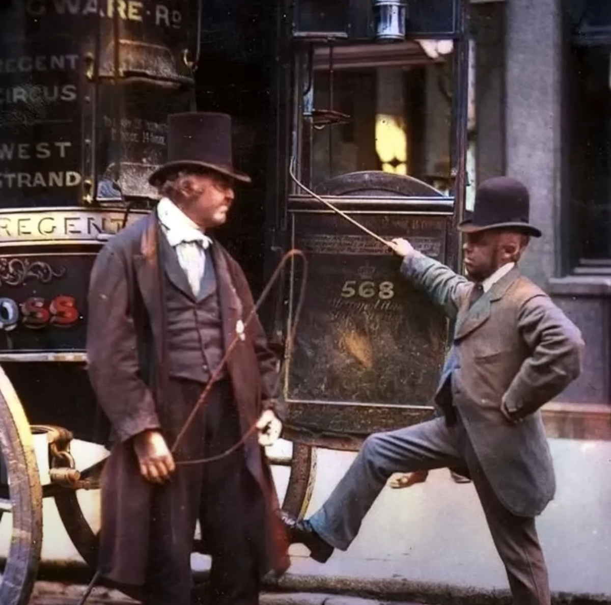 17 Vintage Photos of Great Britain's Victorian Era
