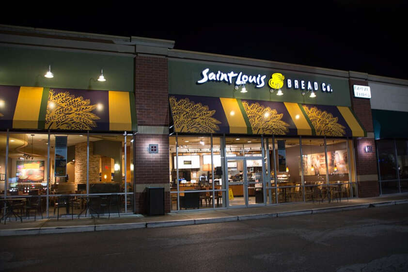 20 Photos of the Original Locations of Iconic Fast Food Restaurants ...