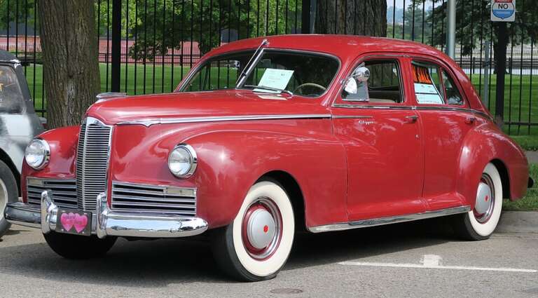 40 Vintage Cars from the Early 1940s in Stunning Detail