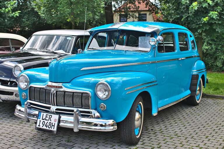 40 Vintage Cars from the Early 1940s in Stunning Detail