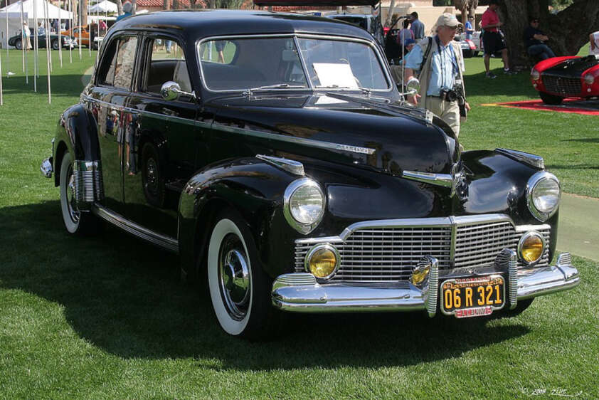40 Vintage Cars from the Early 1940s in Stunning Detail