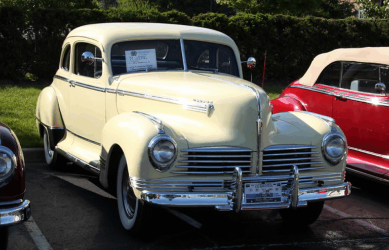 40 Vintage Cars from the Early 1940s in Stunning Detail