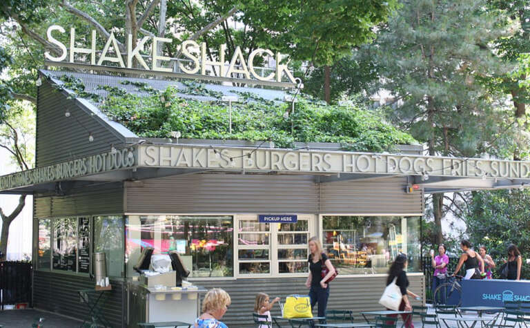 20 Photos of the Original Locations of Iconic Fast Food Restaurants ...