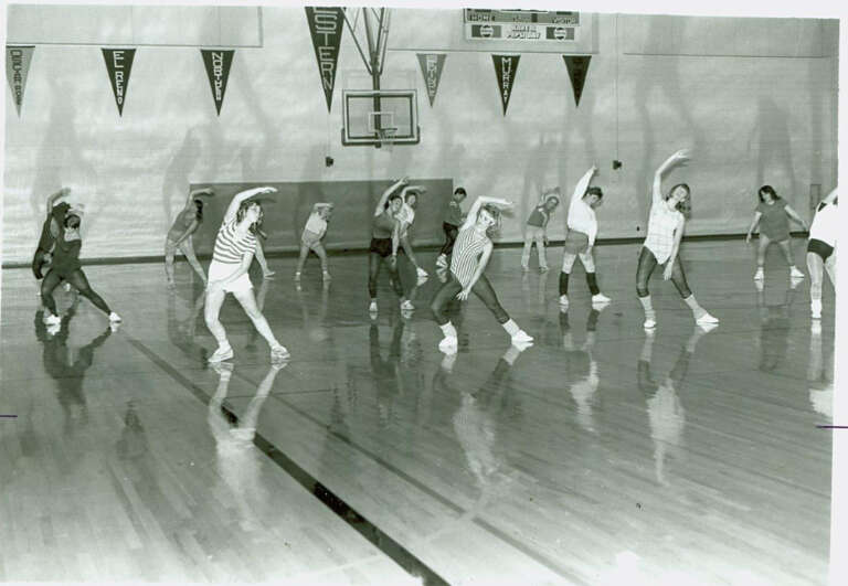 20 Vintage Photos of the 80s Aerobics Craze