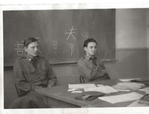 20 Vintage Photos of What 1950s Classrooms Looked Like