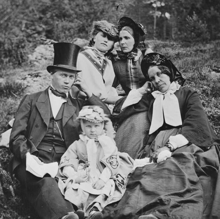 17 Vintage 1860s Photos