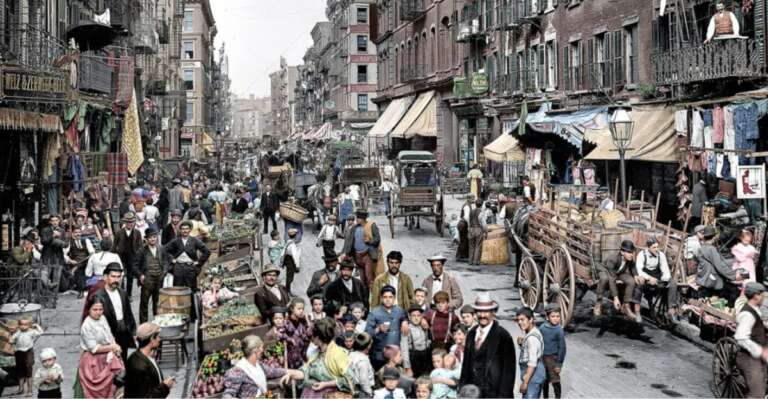 20 Colorized Photos of Street Scenes in the Early 1900s