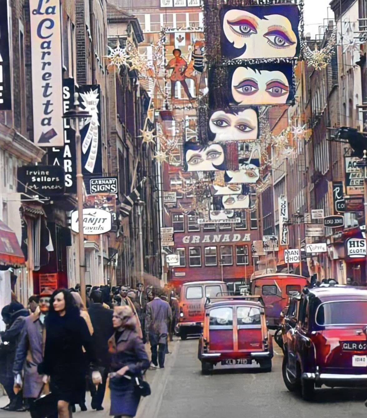 20 Vintage Photos of London in the 1960s
