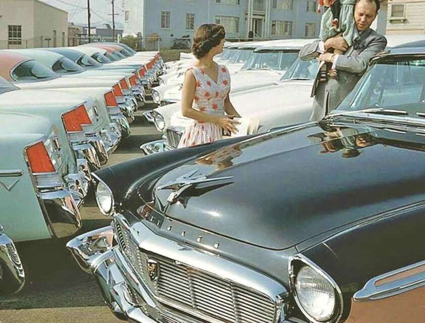 20 Vintage Mid-1950s Cars Photos