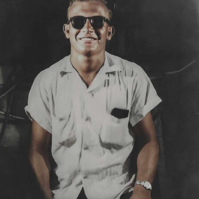 20 Colorized 1960s Photos