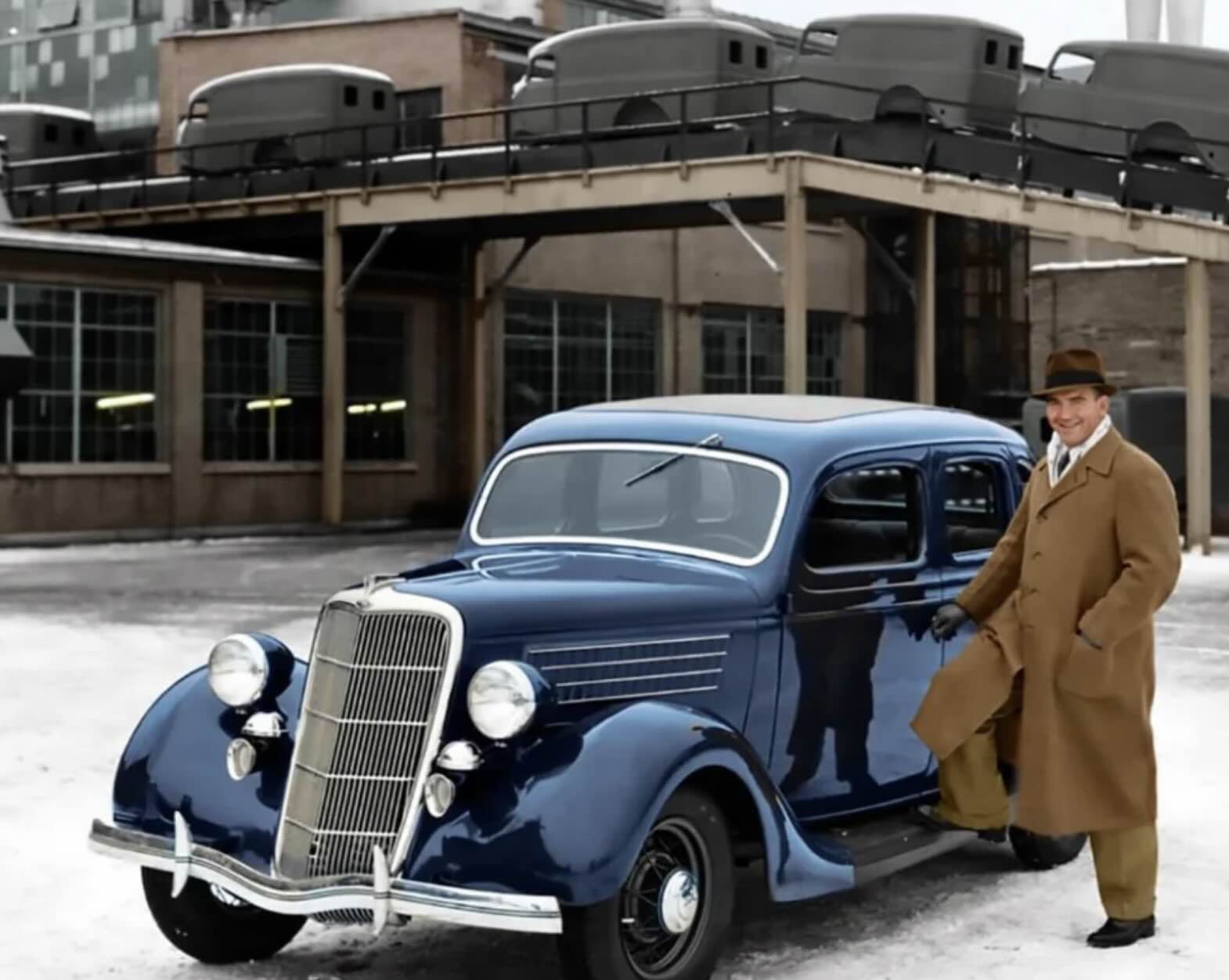 20 Colorized Early to the Mid-1930s Photos