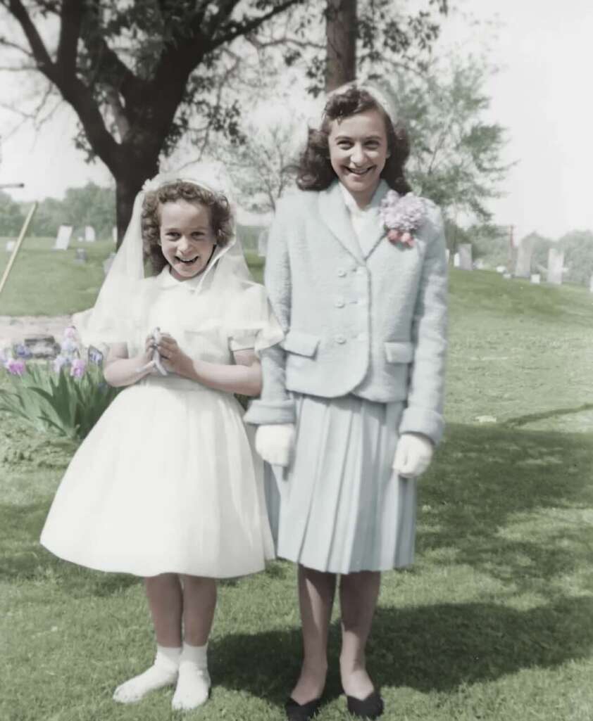 19 Colorized Early to Mid-1950s Photos