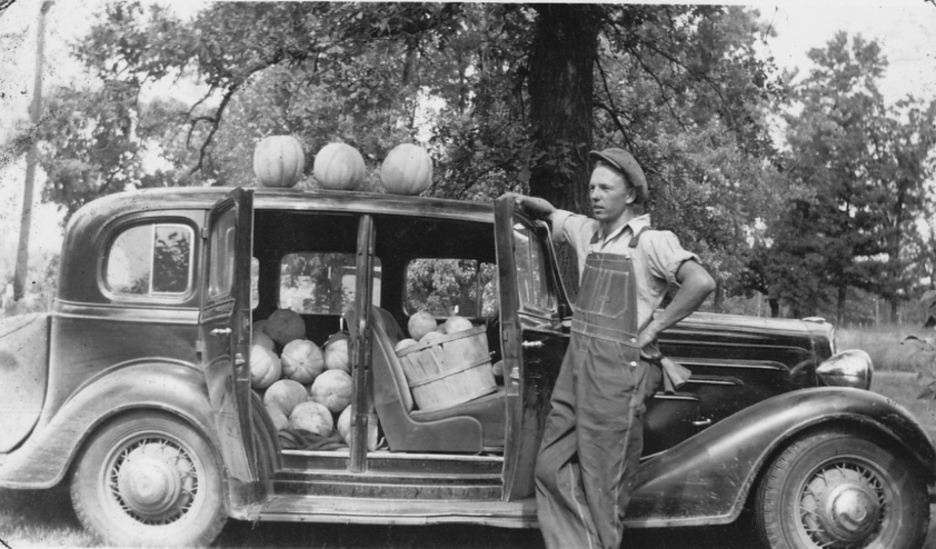 35 Rare Photos That Show Life in the Early 1940s