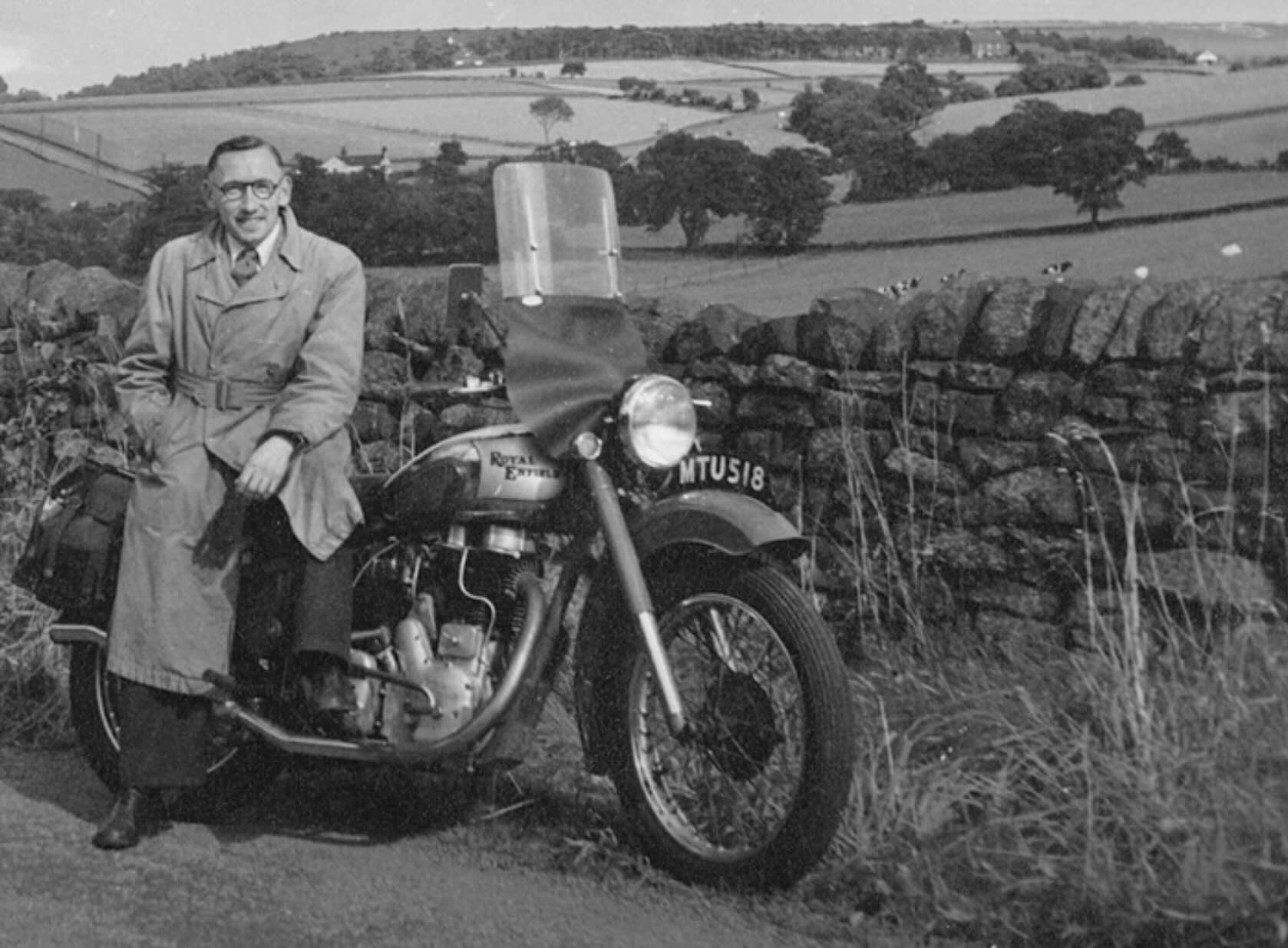 20 Vintage 1910s 1950s Classic Motorcycles And Sidecars Photos
