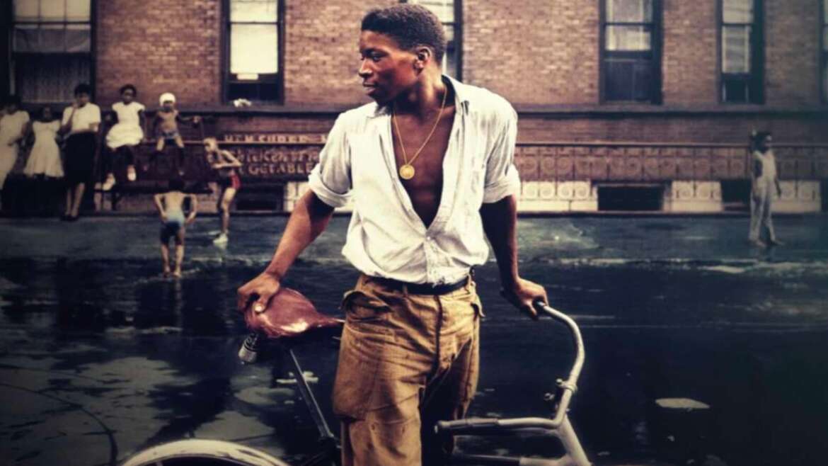 The Scroller - The antidote to doomscrolling.