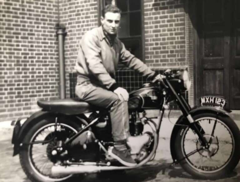 15 Vintage Motorcycles From the Early 1950s - The Scroller