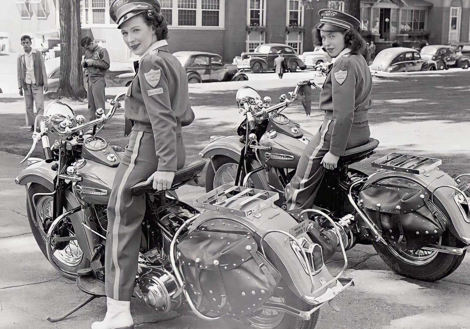 15 Vintage Motorcycles From the Early 1950s - The Scroller